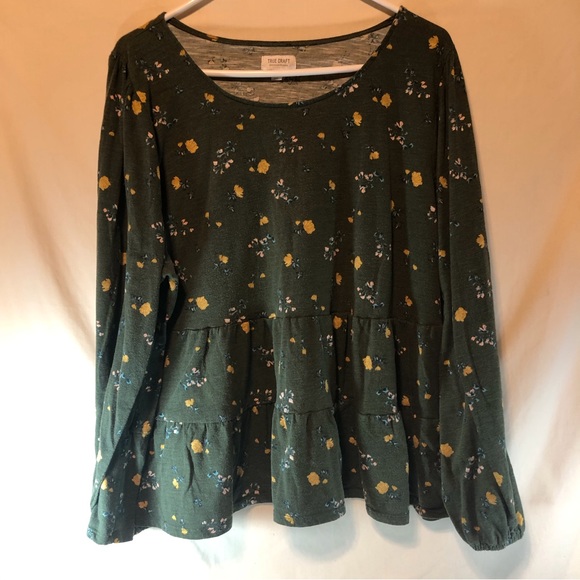 True Craft | Tops | True Craft Green Floral Print Long Sleeve Twotier ...